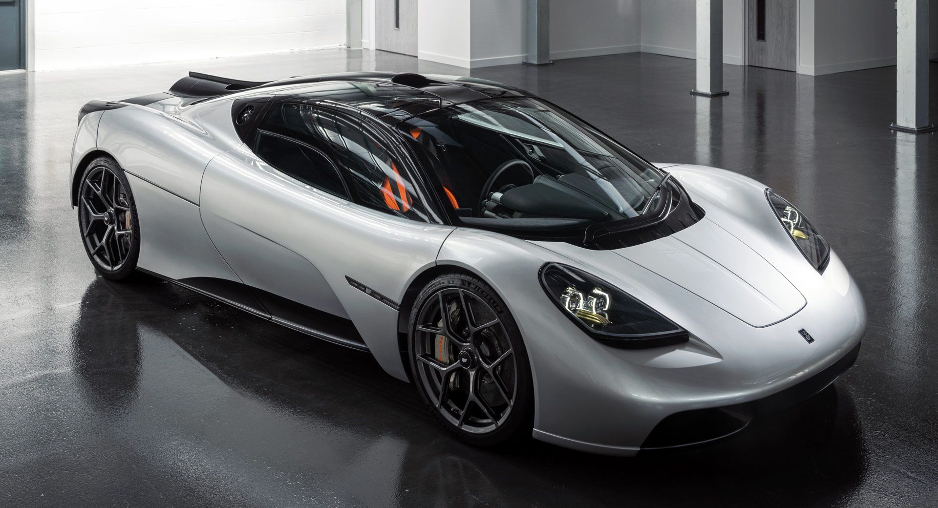 GMA T50 VS Mclaren Speedtail: Which Is The True F1 Successor?