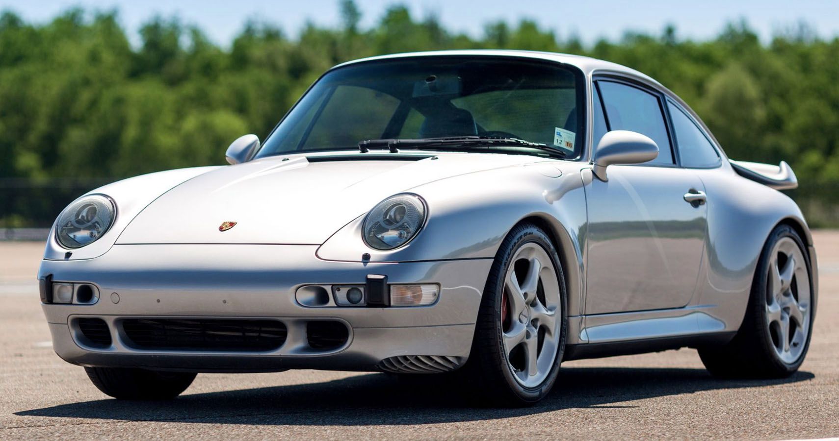 Latin Superstar Julio Iglesias' Modded Porsche Turbo Can Be Yours