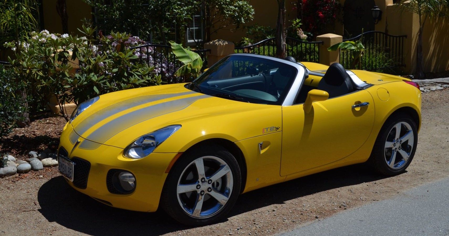 Doug Demuro Reviews The Pontiac Solstice, AKA The American Miata