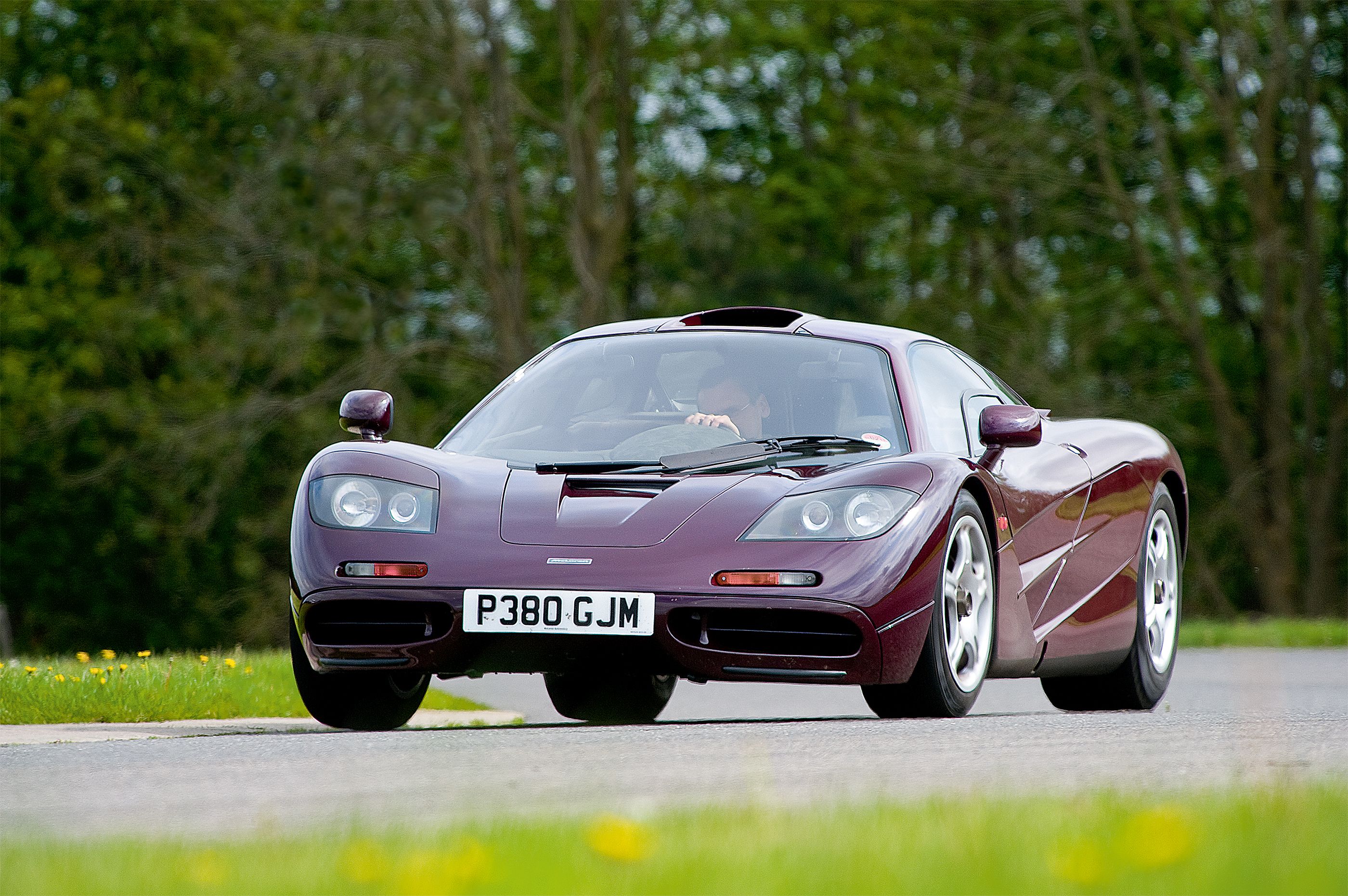 GMA T50 VS Mclaren Speedtail: Which Is The True F1 Successor?