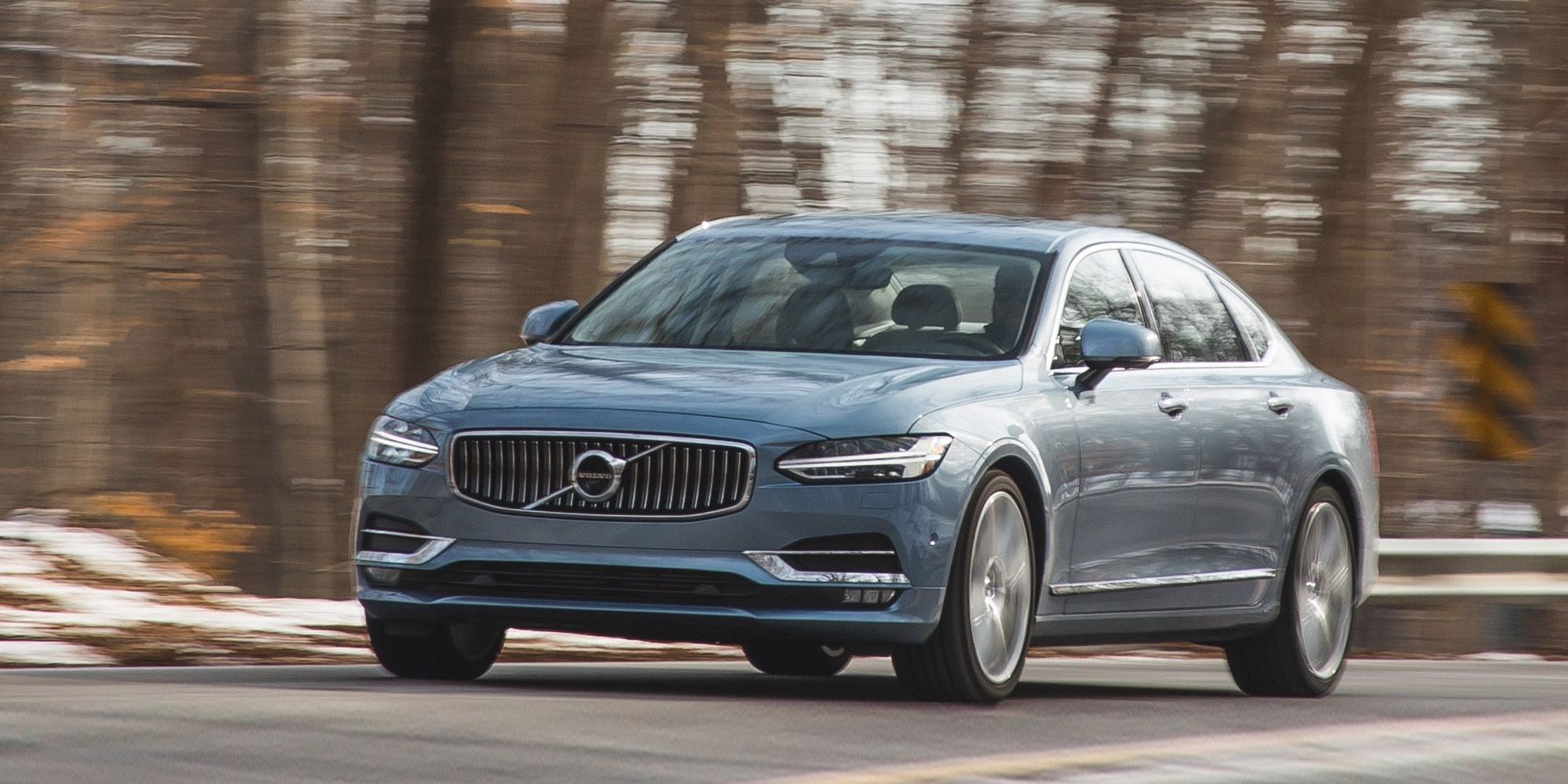 Here's How The 2022 Volvo S90 Compares To Its Competition