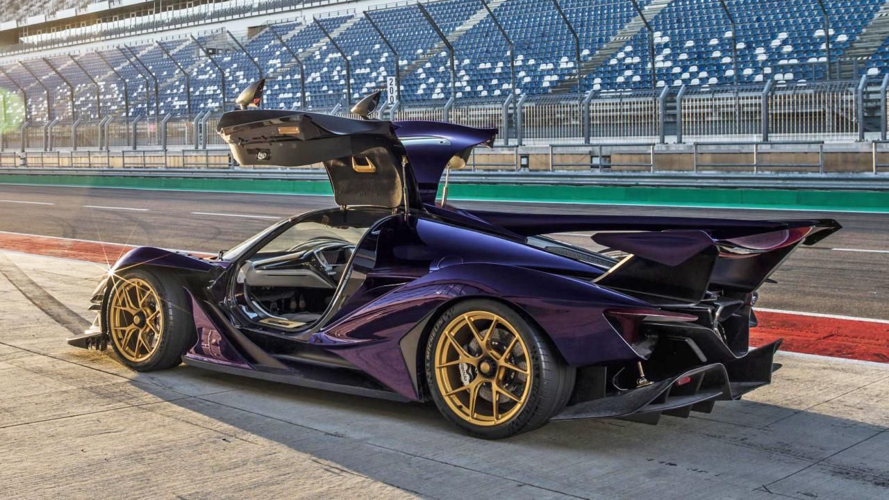 12 Coolest Cars With Gullwing Doors