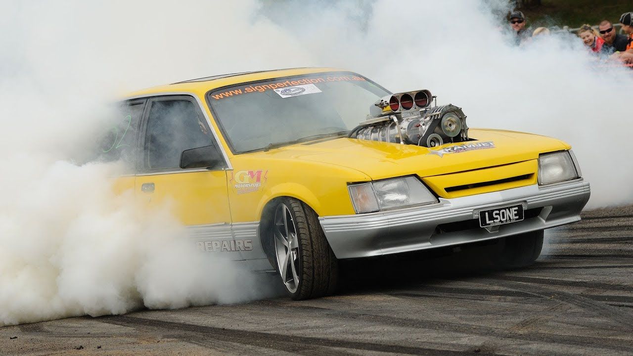 10 Ways Australian Burnout Cars Put American Muscle To Shame (Photos)
