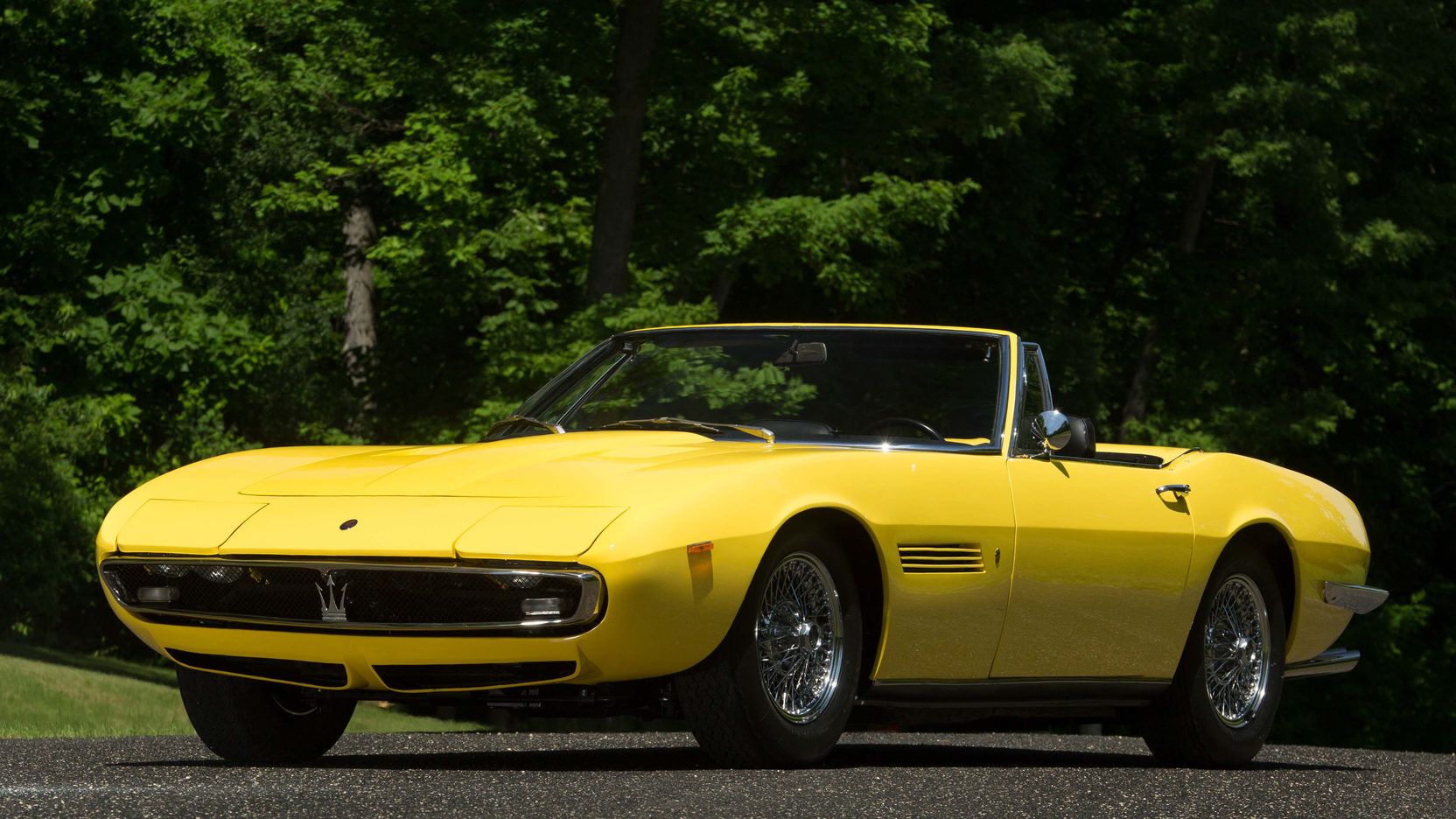 10 Classic Italian Sports Cars We Wish Were In Our Driveway