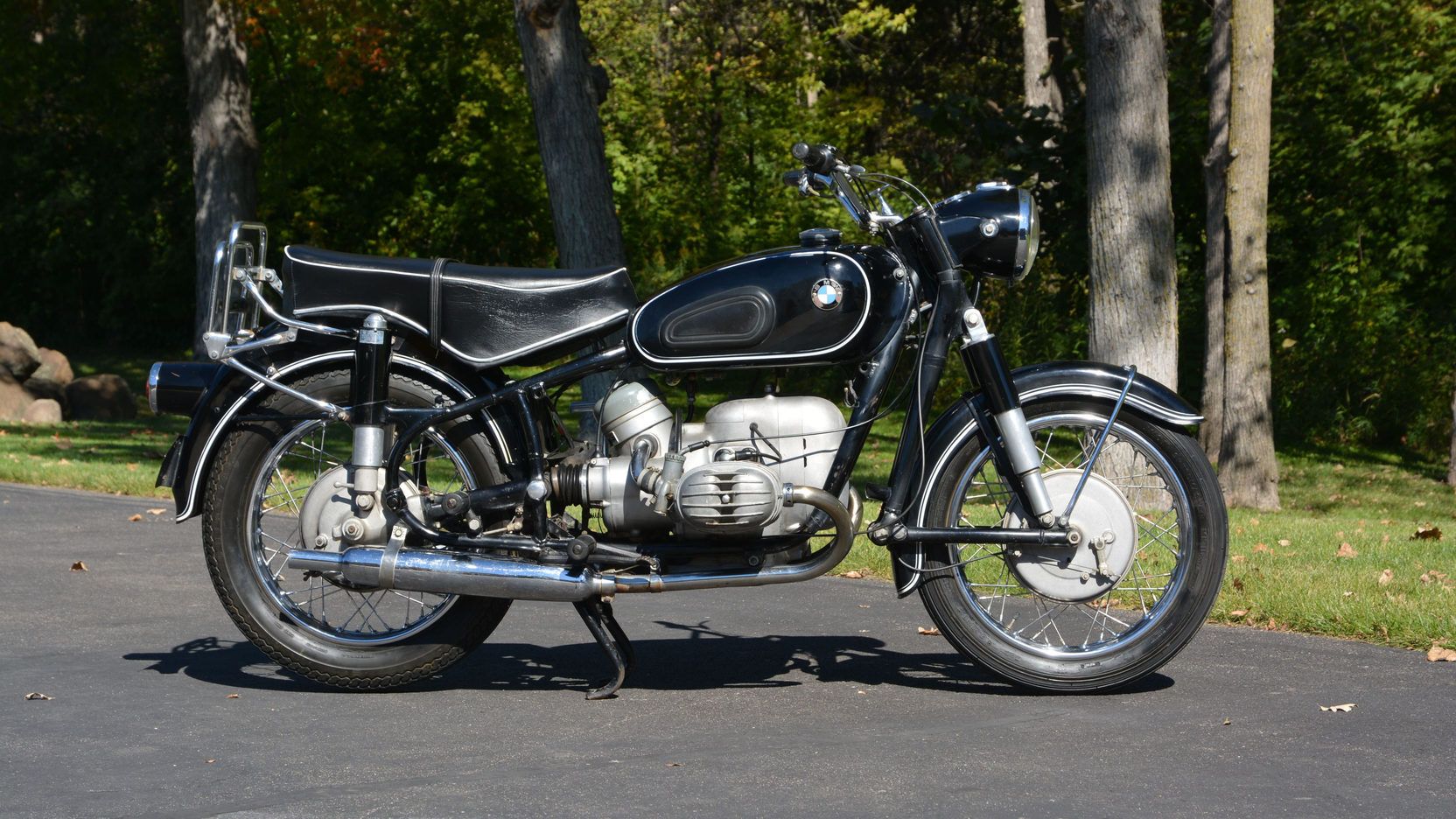 5 Classic Motorcycles Anybody Can Get Their Hands On, 5 That Cost A Fortune