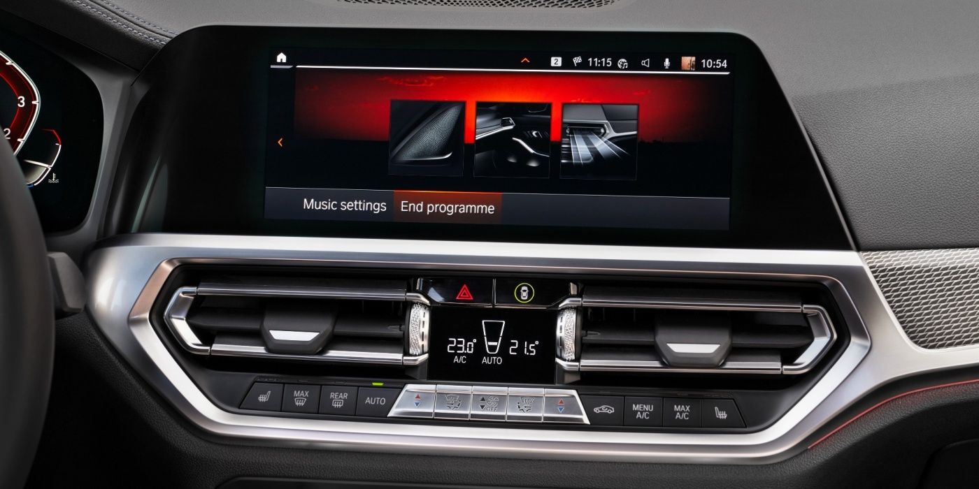 10 Features Every New Car Should Have