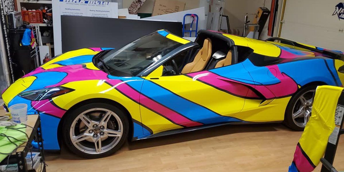 10 Iconic Muscle Cars Ruined With Terrible Wrap Jobs