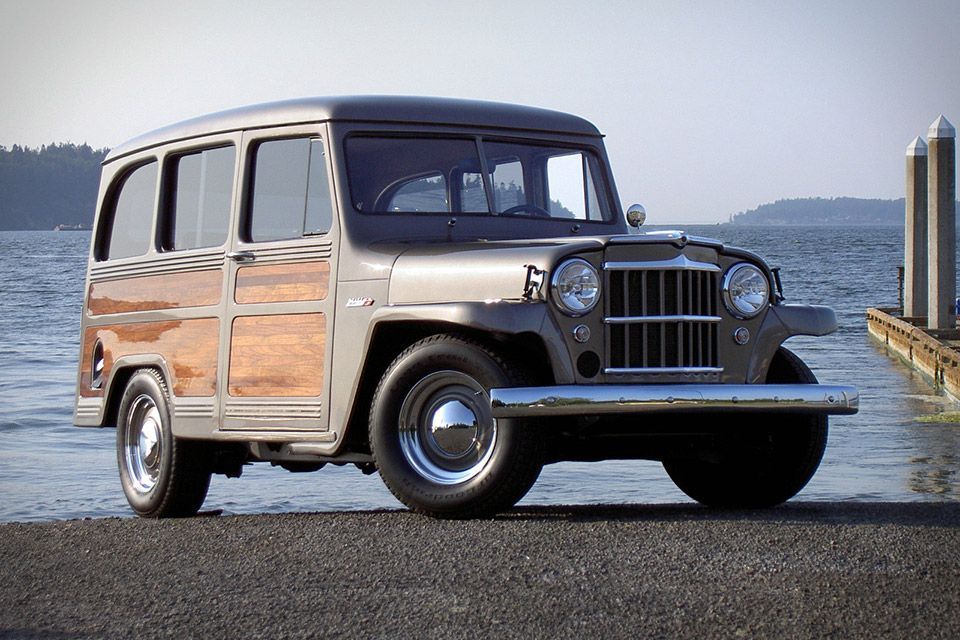 10 Classic SUV Restomods That Are Cooler Than New Ones