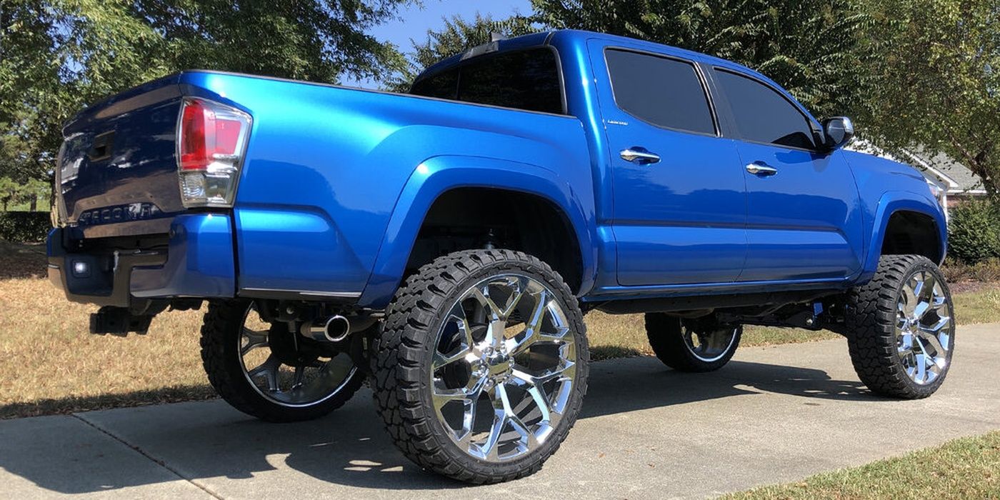 5 Lifted Trucks Built To Go Off-Road (5 That Were Built To Look Pretty)