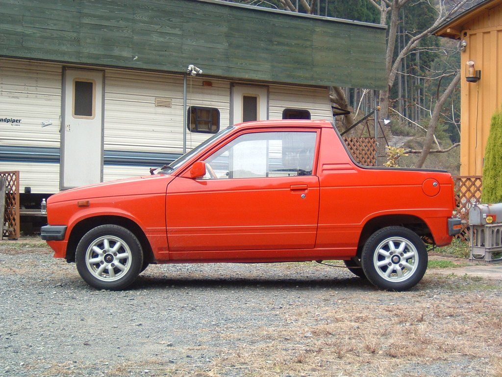 A Look Back At The Bonnet Type KEI Suzuki Mighty Boy
