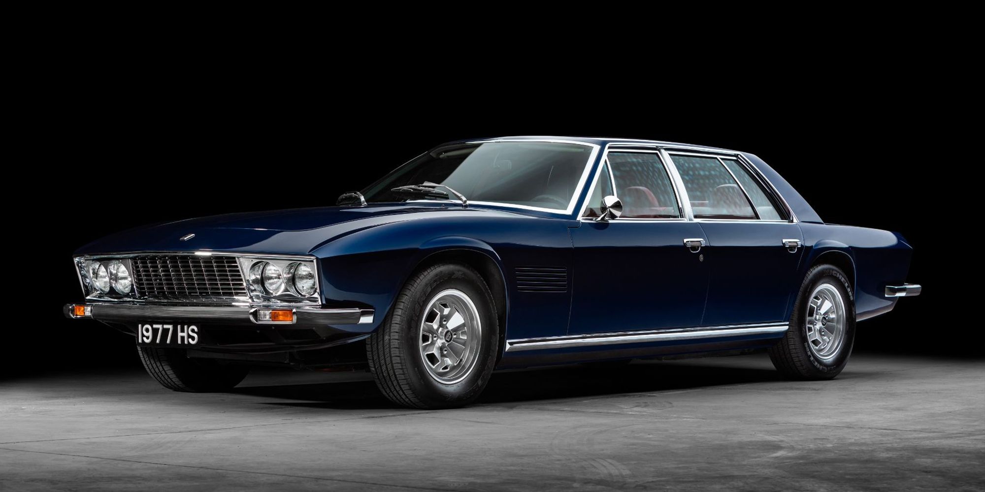 10 Classic Cars That Are The Epitome Of Luxury