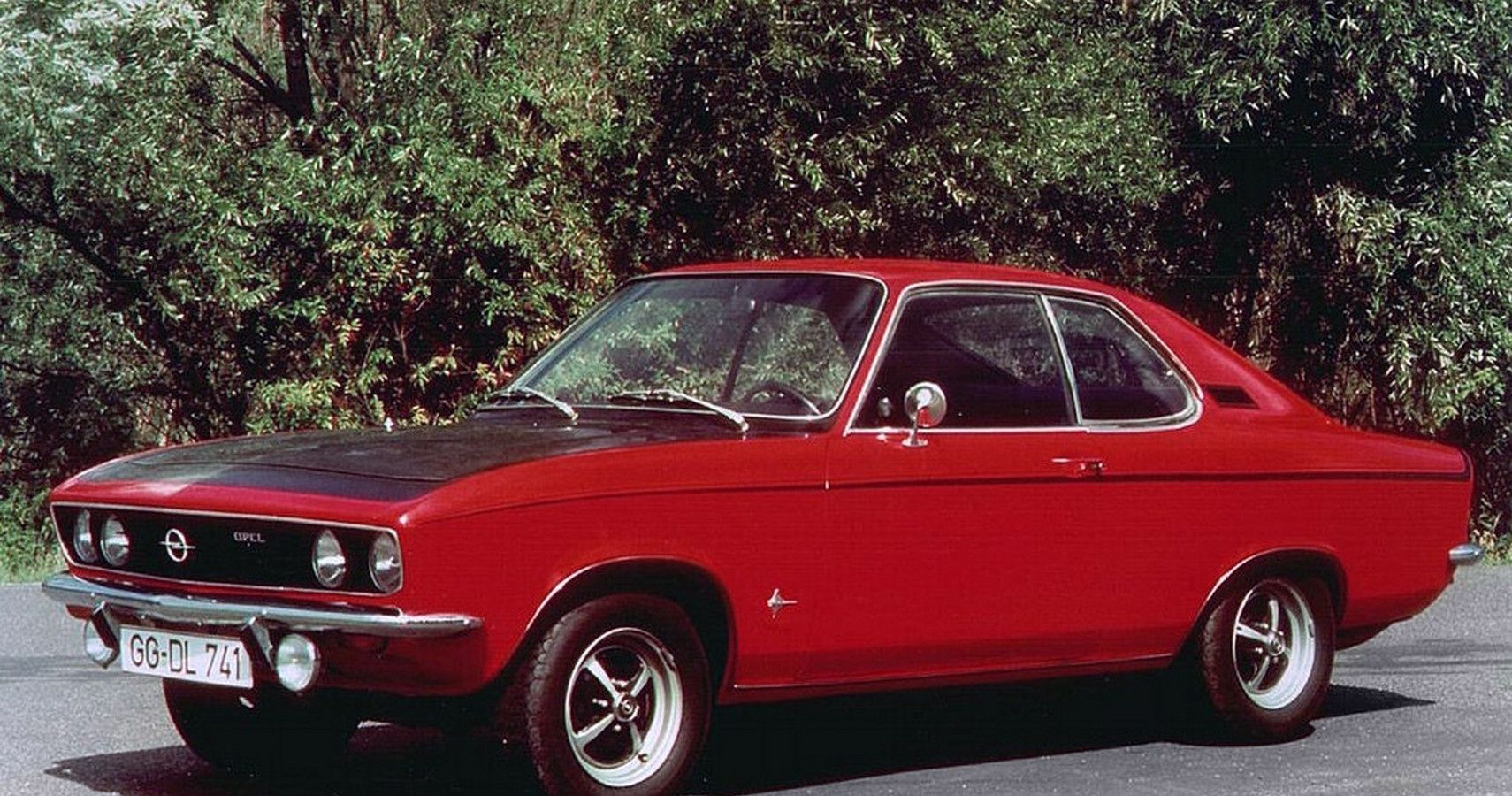 10 Classic German Cars Every Collector Should Buy