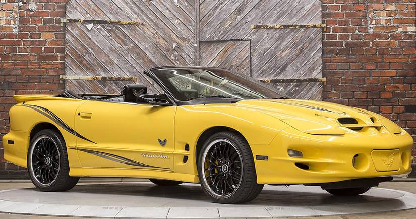 10 Best Pontiac Firebird Models Of All Time