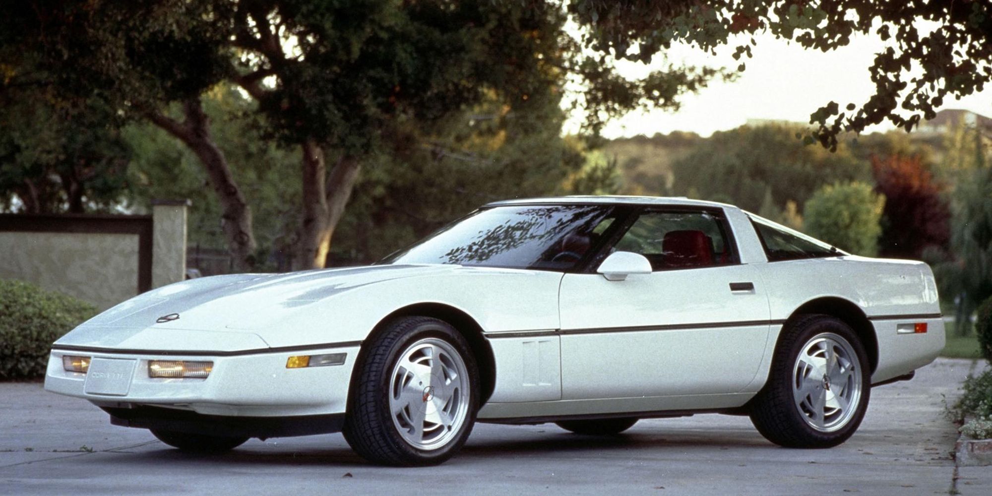 These Are The Coolest Cars That Came With Pop-Up Headlights