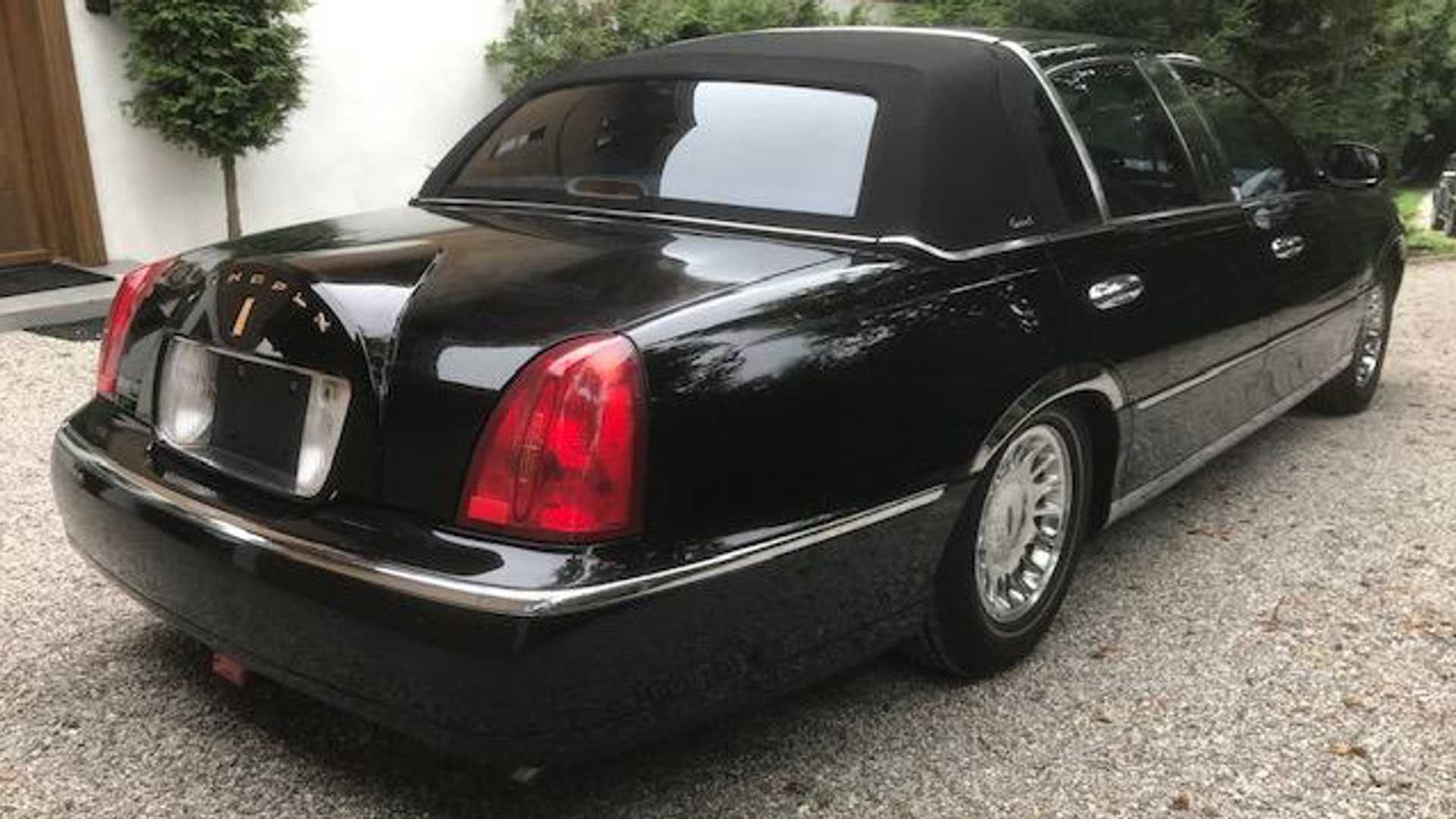 This Is What Makes The Panther Body Town Car The Most Important Lincoln ...