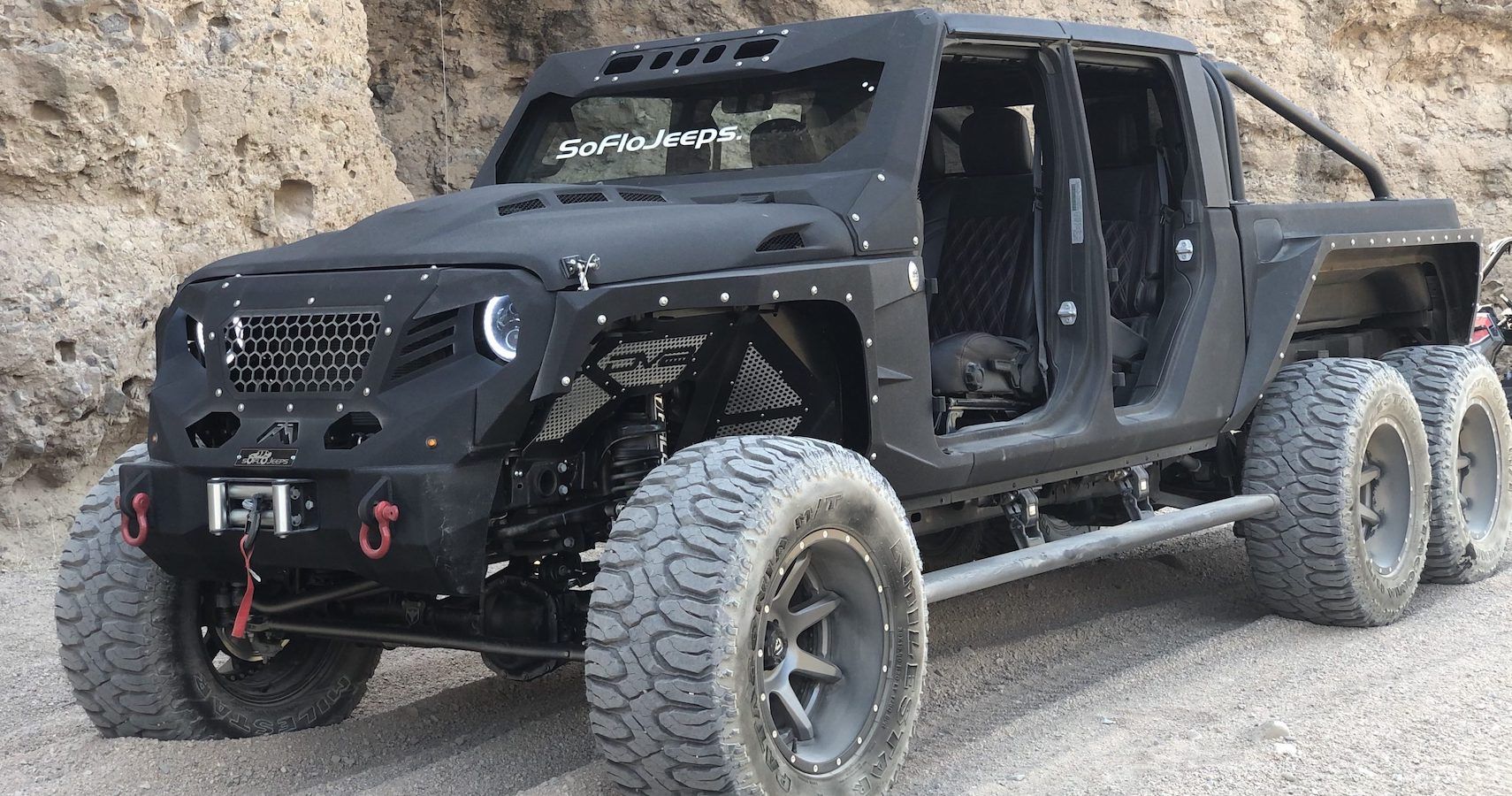 This Shop Chops 2021 Jeep Gladiators In Half To Make Kevlar-Coated 6x6 ...