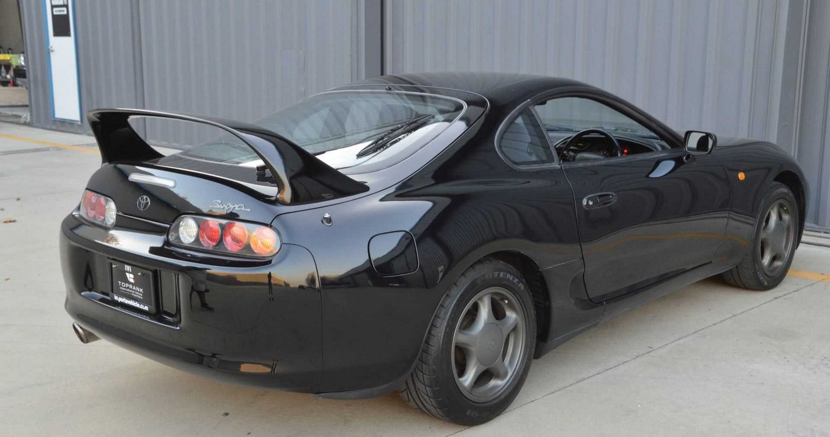 5 Supercars That Are Actually Affordable Now (5 Mass-Produced Cars That ...