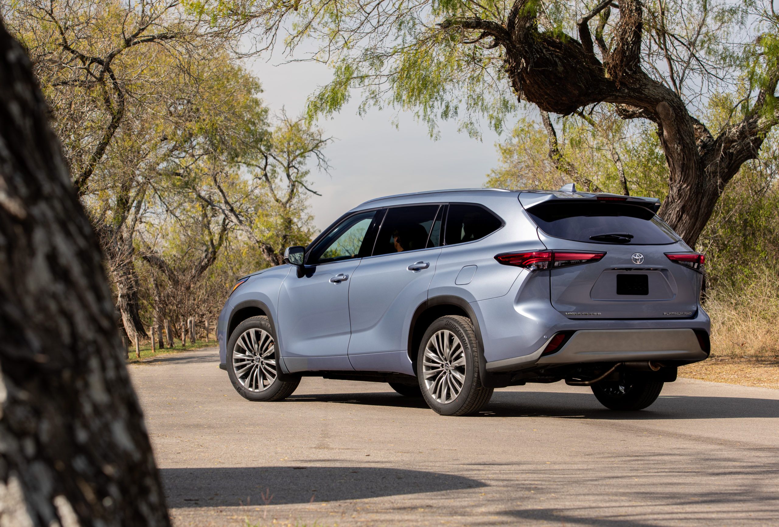 Rav4 Vs Highlander: Here's Which Toyota SUV Is Right For You
