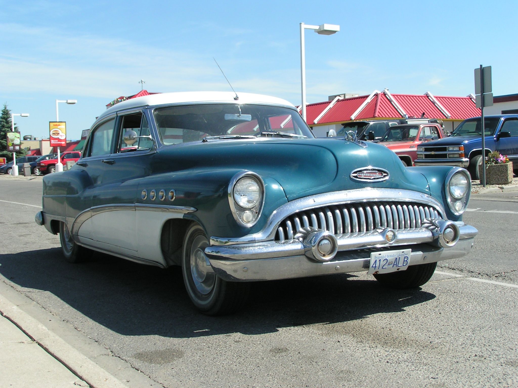 These Are the Smallest Displacement V8 Cars Ever Made