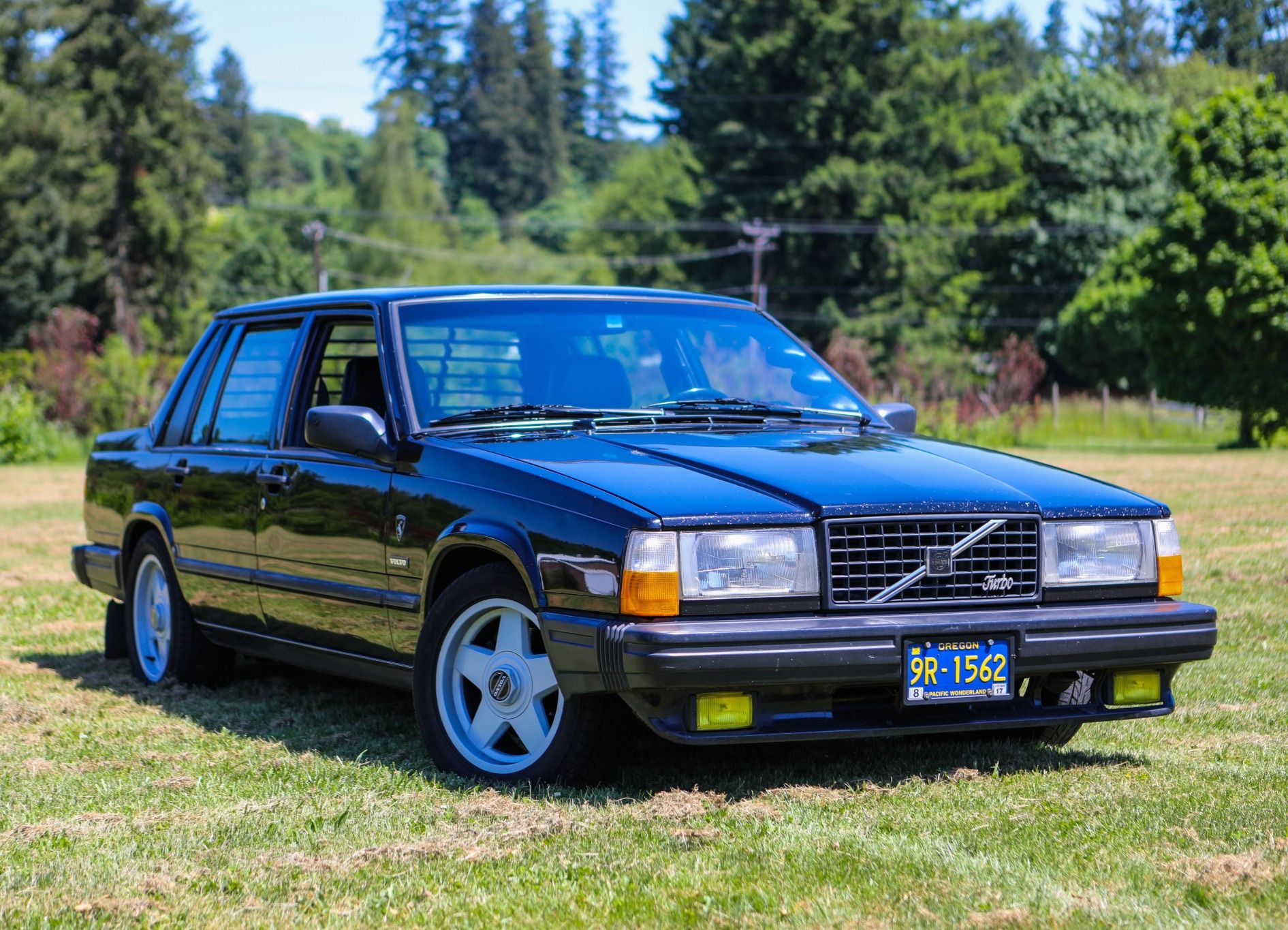 10 Coolest '80s European Sports Sedans That Are Selling For Peanuts