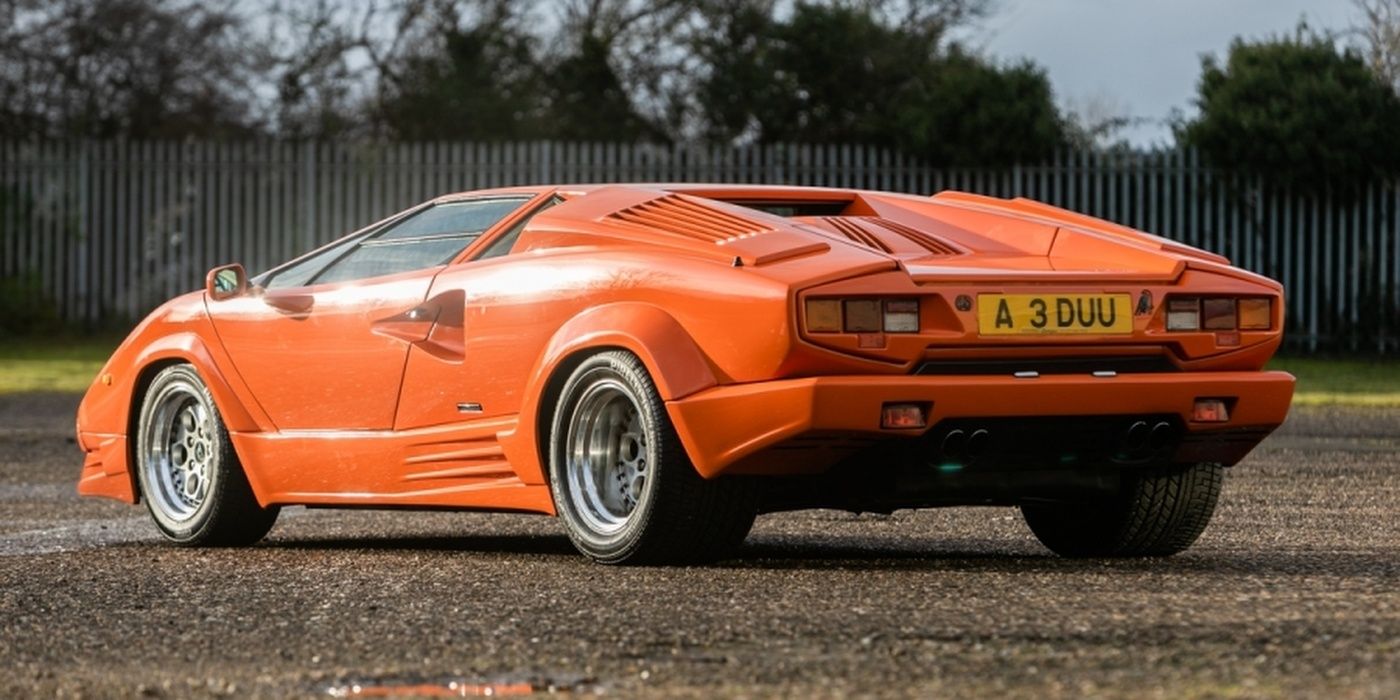 10 Things Everyone Forget About The Lamborghini Countach