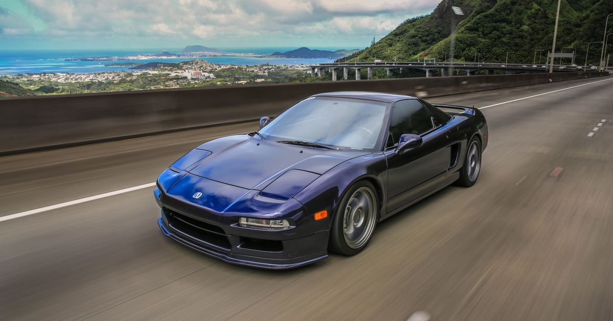Looking Back At The First-Generation Acura NSX