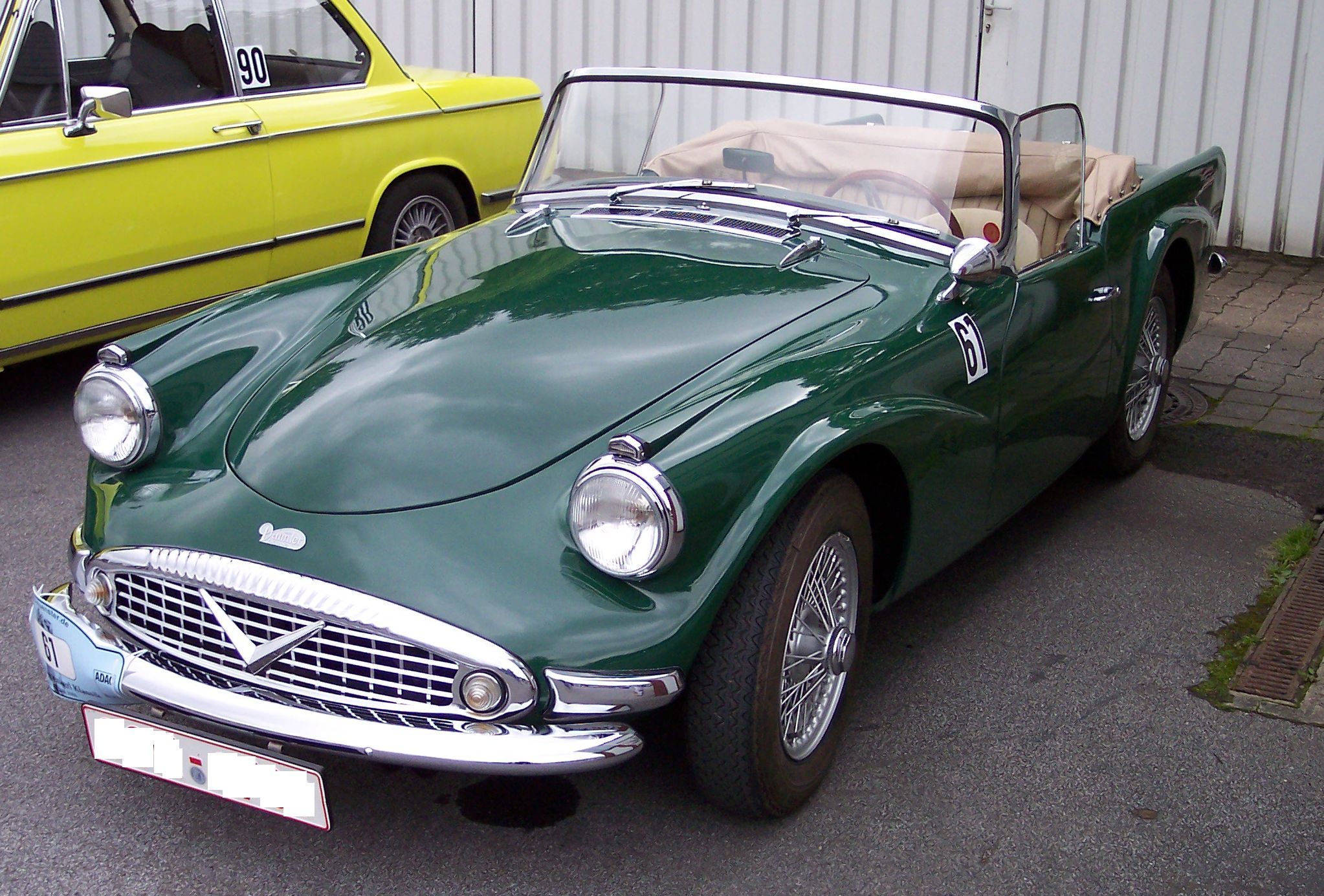 These Are the Smallest Displacement V8 Cars Ever Made