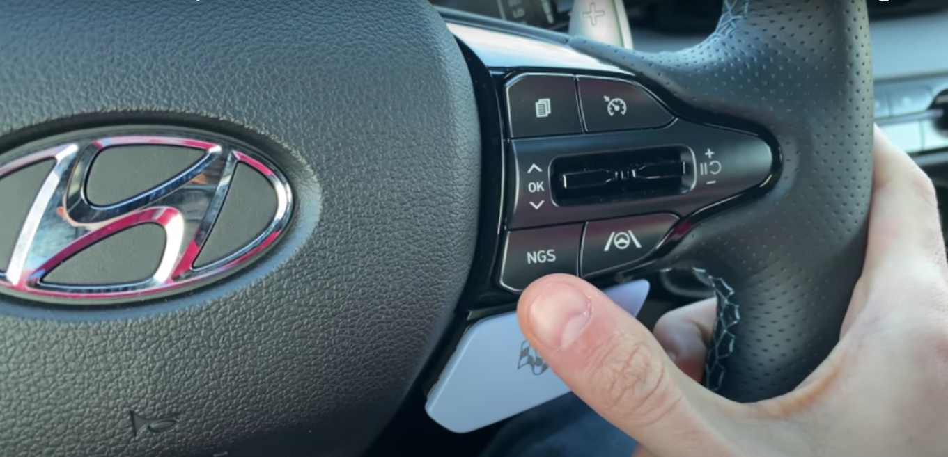 Hyundai's Veloster N's DCT Has Some Really Cool Driving Modes