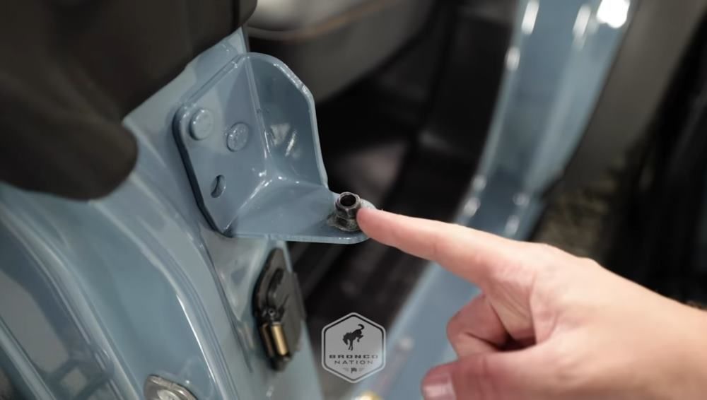 Video: Learn How To Remove Your 2021 Ford Bronco's Doors