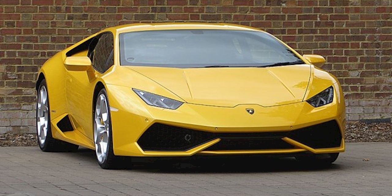 These Are The Coolest V10 Cars Ever Made