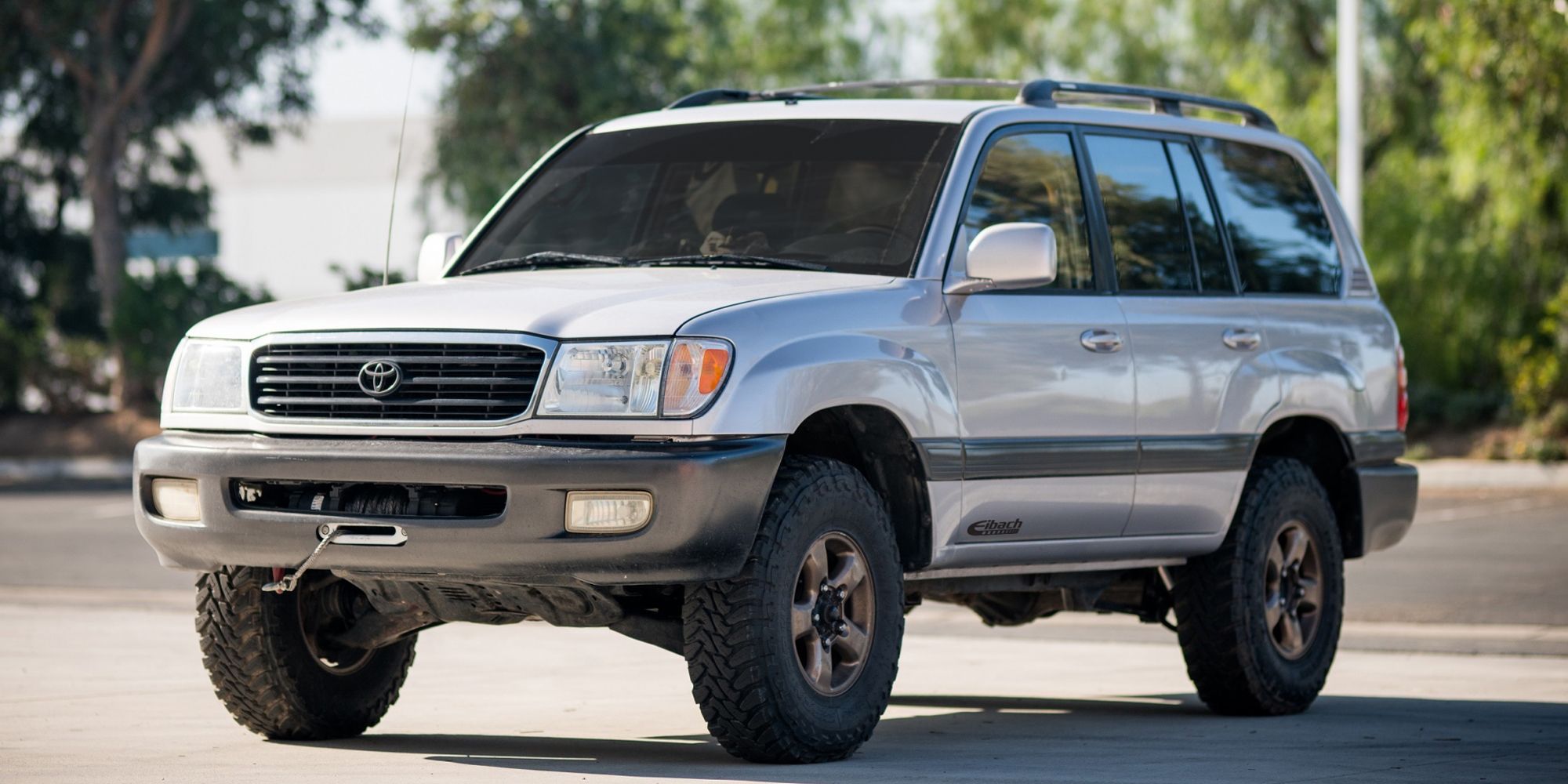 Want A Car That'll Last You 300,000 Miles? These 10 Are Your Best Bet