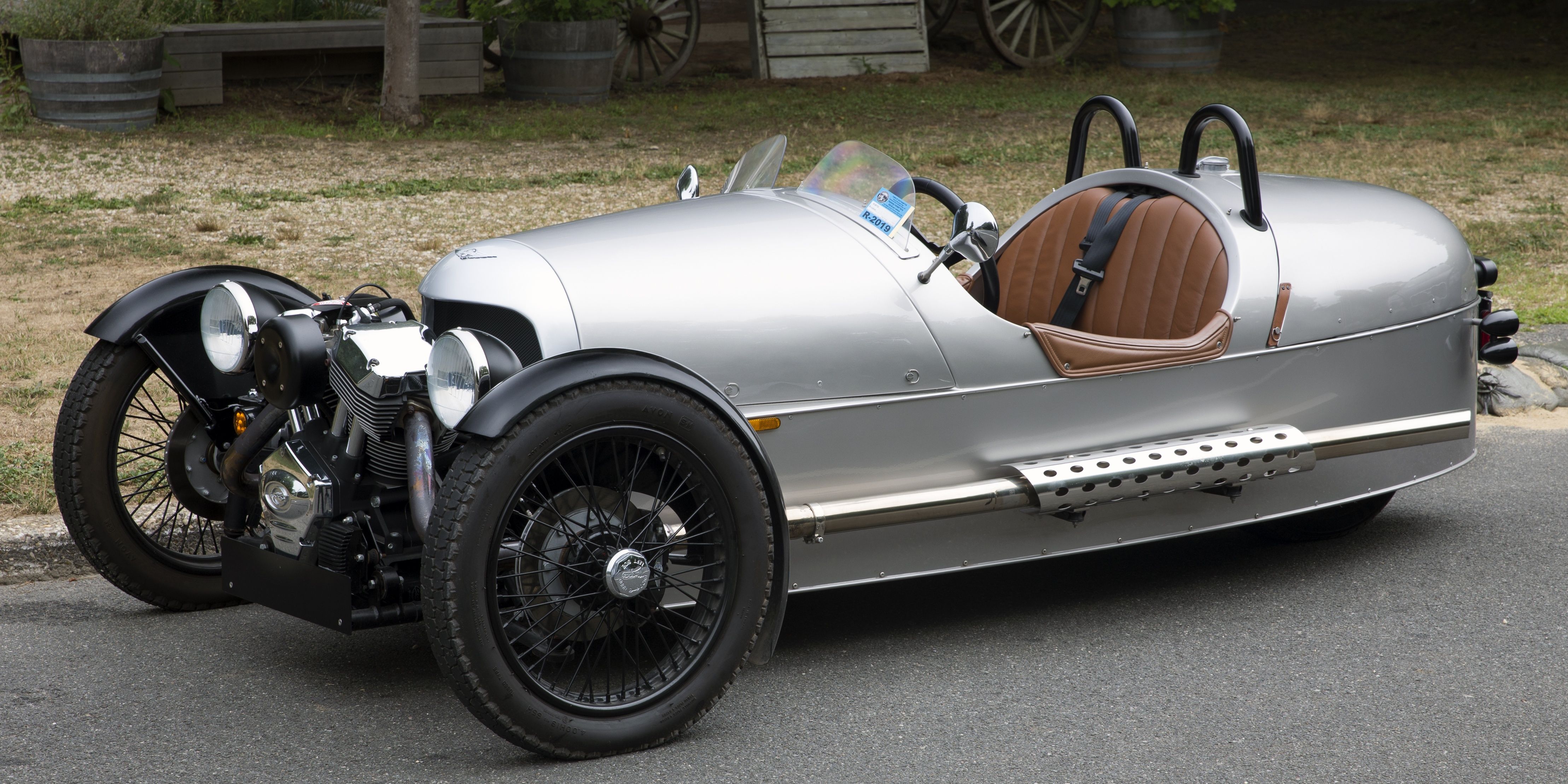 5 Three-Wheeled Vehicles We Would Love To Drive (5 We Wouldn't Touch)