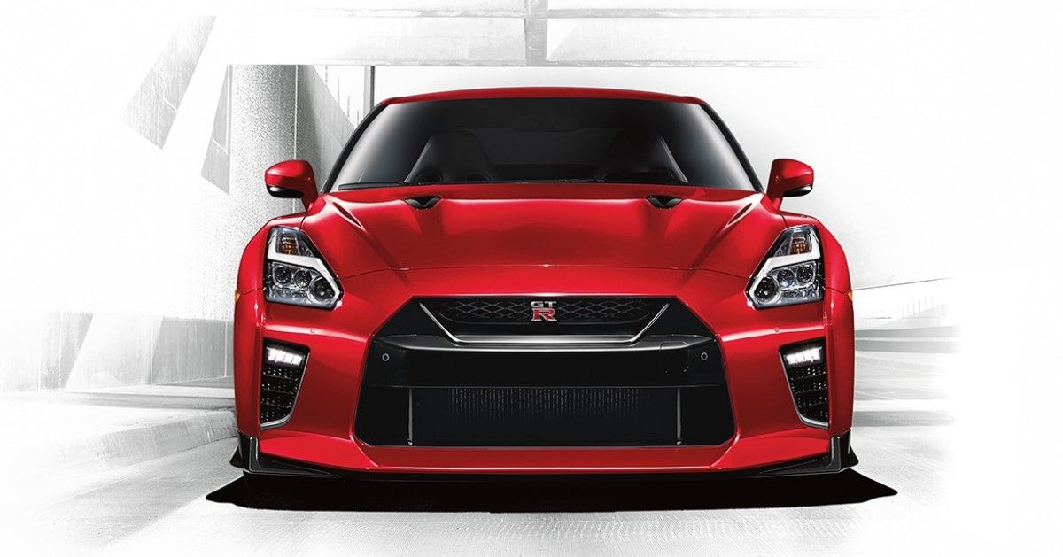 2021 Nissan GT-R: Costs, Facts, And Figures