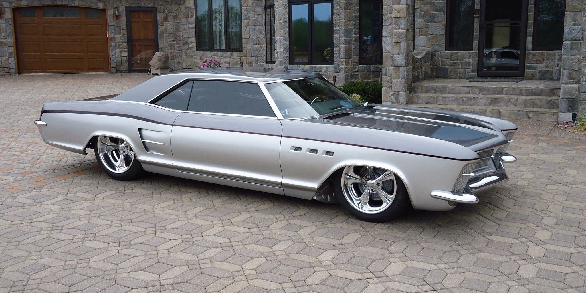 10 Cars That Make Perfect Lowriders