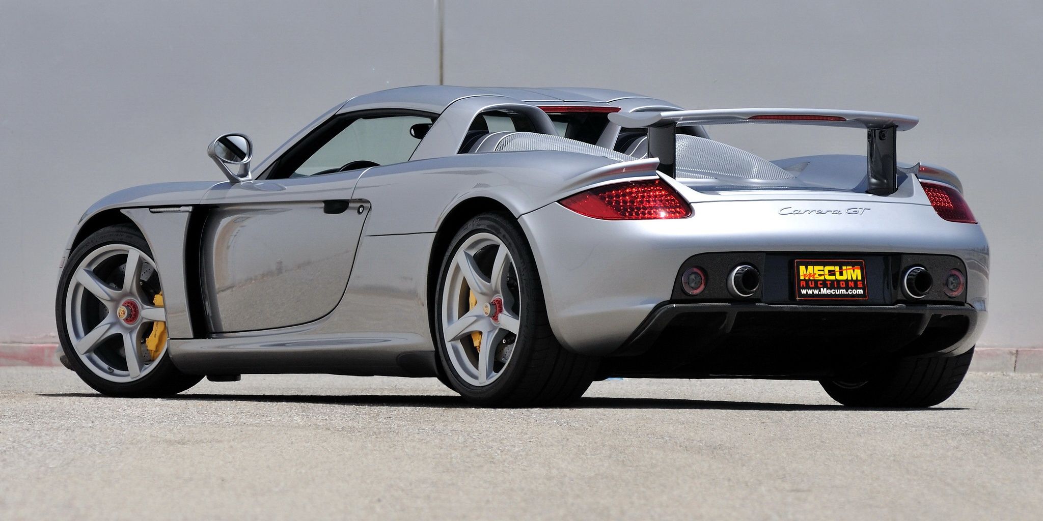 These Are The Coolest V10 Cars Ever Made