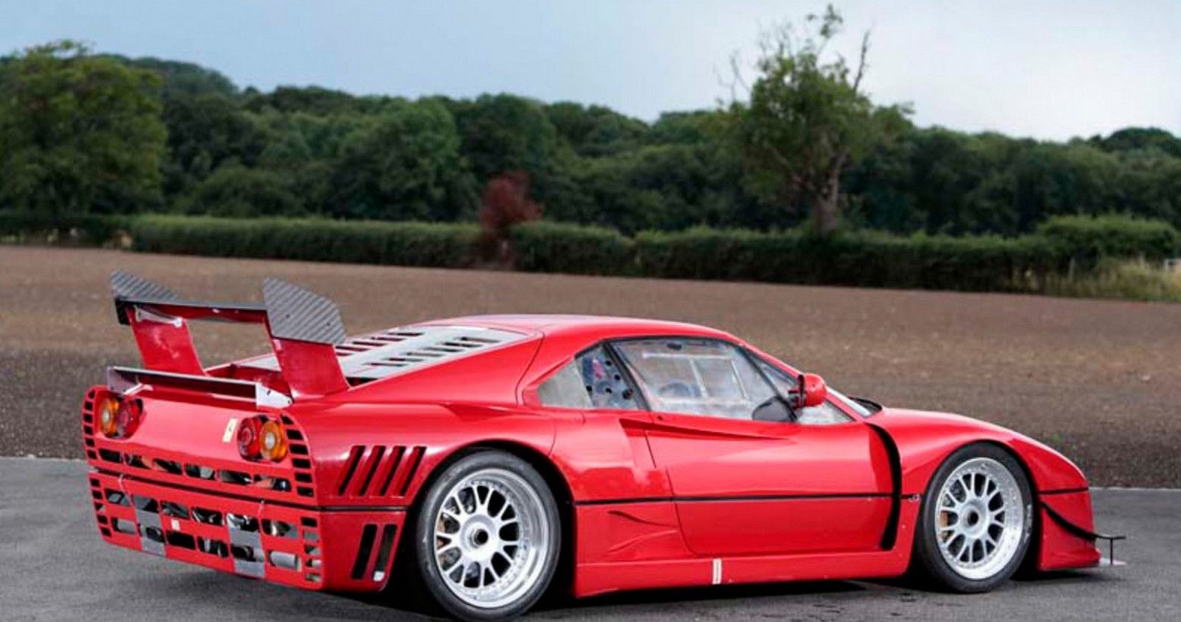 5 Ferraris Modified To the Next Level (5 Factory Standard Ferraris That ...