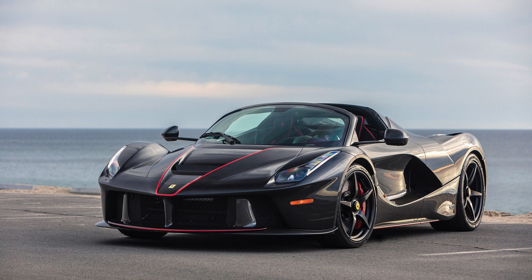 5 Ferraris Modified To the Next Level (5 Factory Standard Ferraris That ...