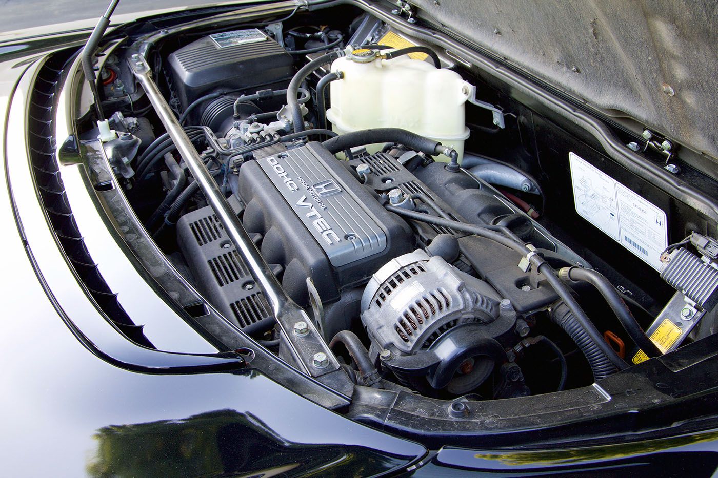 10 Greatest Six-Cylinder Engines Ever Made