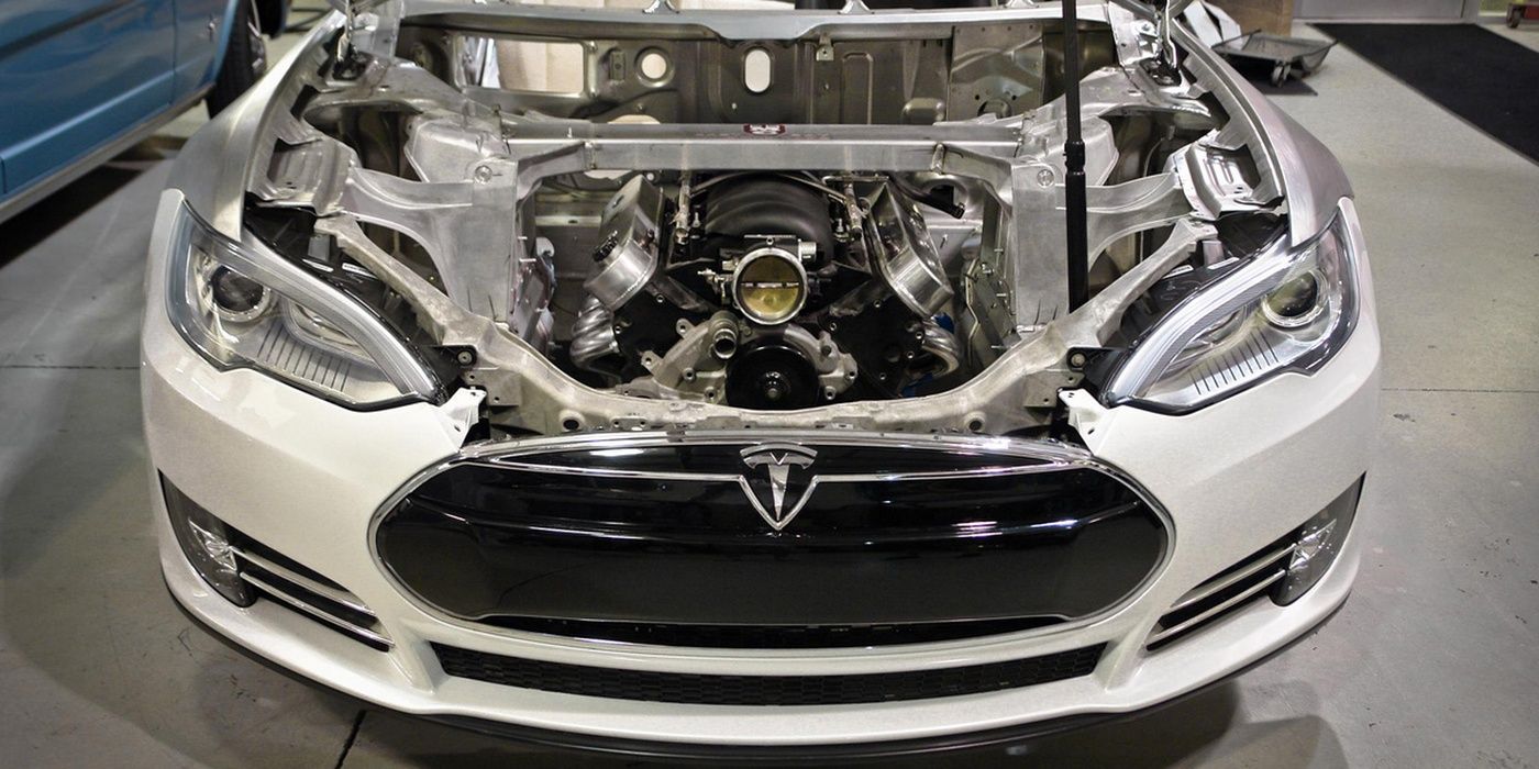 10 Of The Craziest Engines Swaps We've Seen On YouTube