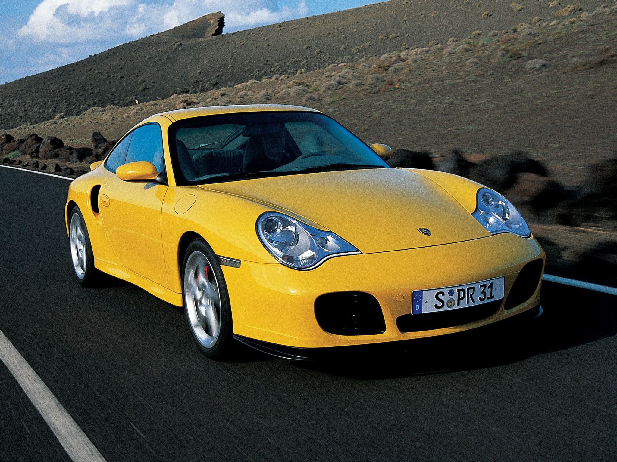 A Detailed Look Back At The Porsche 996 Turbo