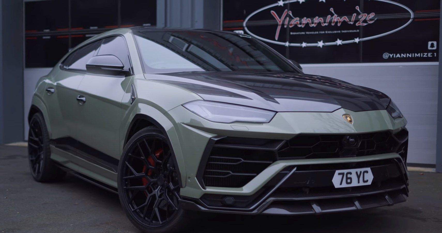 Wrapping An Urus: Not As Easy As You Might Think