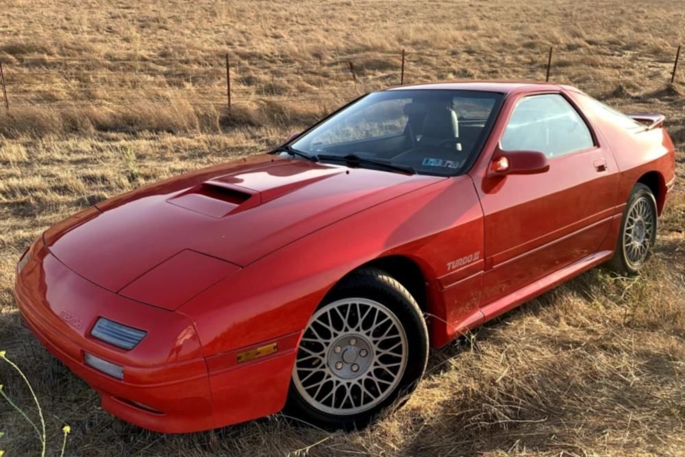 Auction Dilemma: Mazda RX-7 Vs Nissan 300ZX