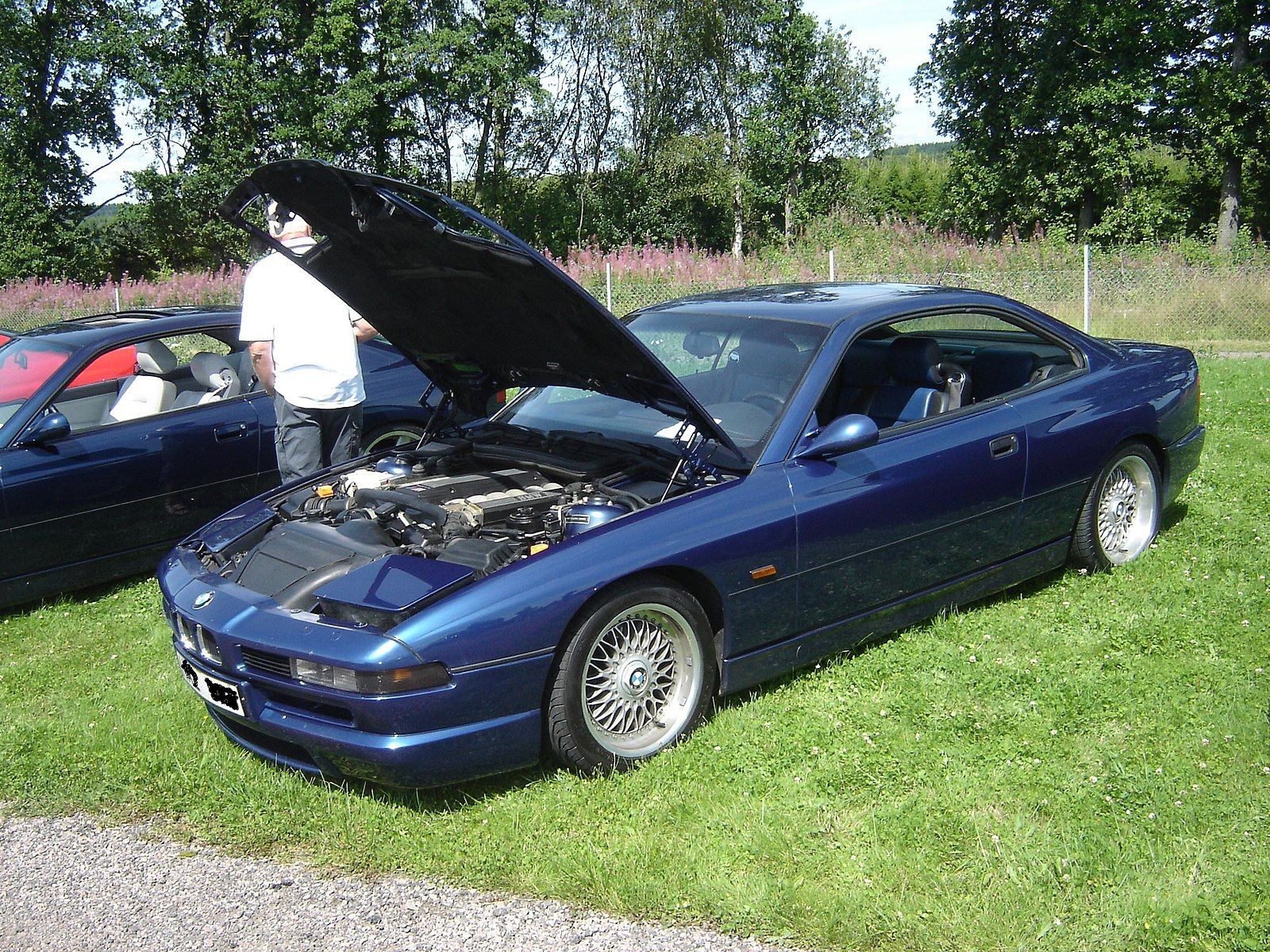 Here’s What Made The BMW 850CSi Special