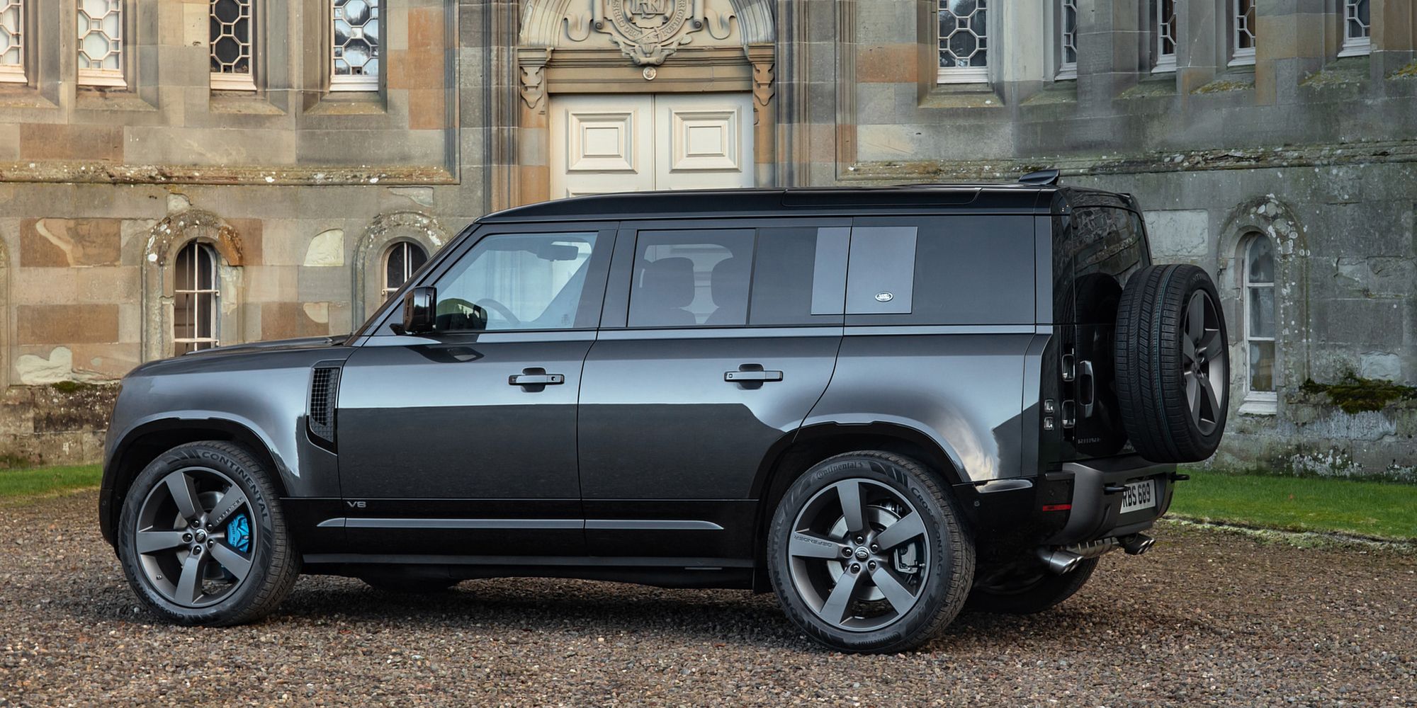 8 Things You Need To Know About The New V8-Powered Land Rover Defender