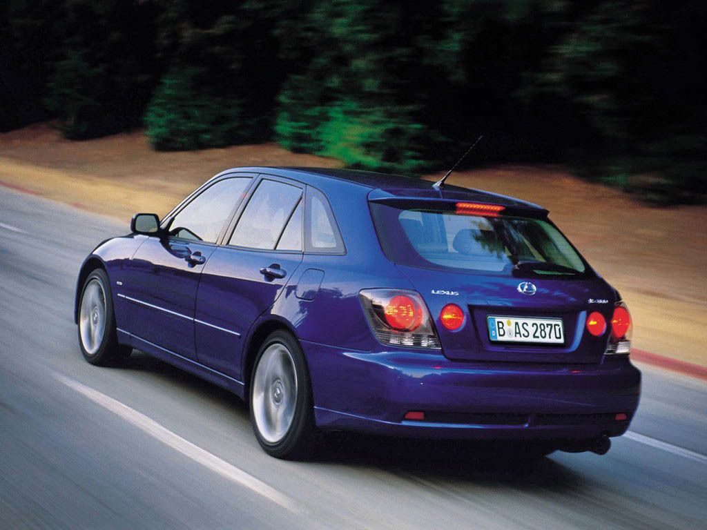 The Ultra-Rare Lexus IS SportCross Is The Best Forgotten Wagon