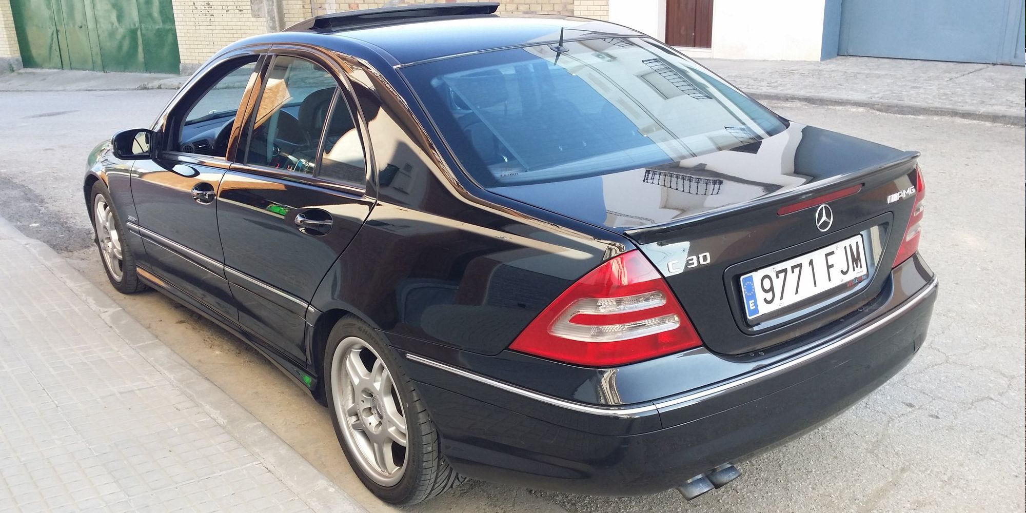 5 Of The Coolest AMG Cars Ever (5 That Are Just Bizarre)