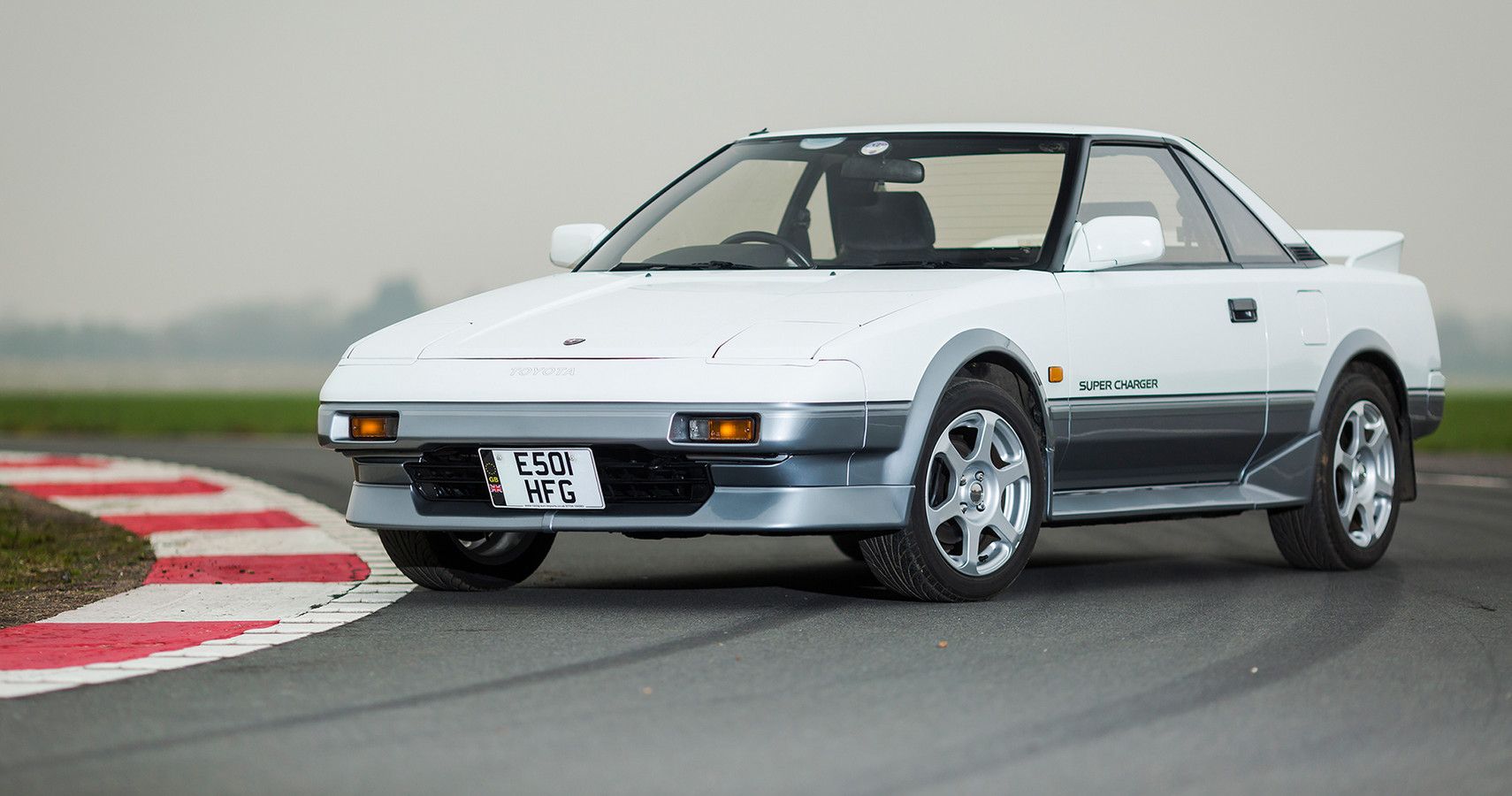 5 Cheap Mid-Engined Sports Cars We'd Love To Own (5 That Are Best Avoided)