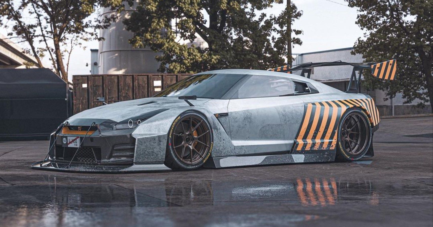Mid-Engined R35 Nissan GT-R Lets It All Hang Out