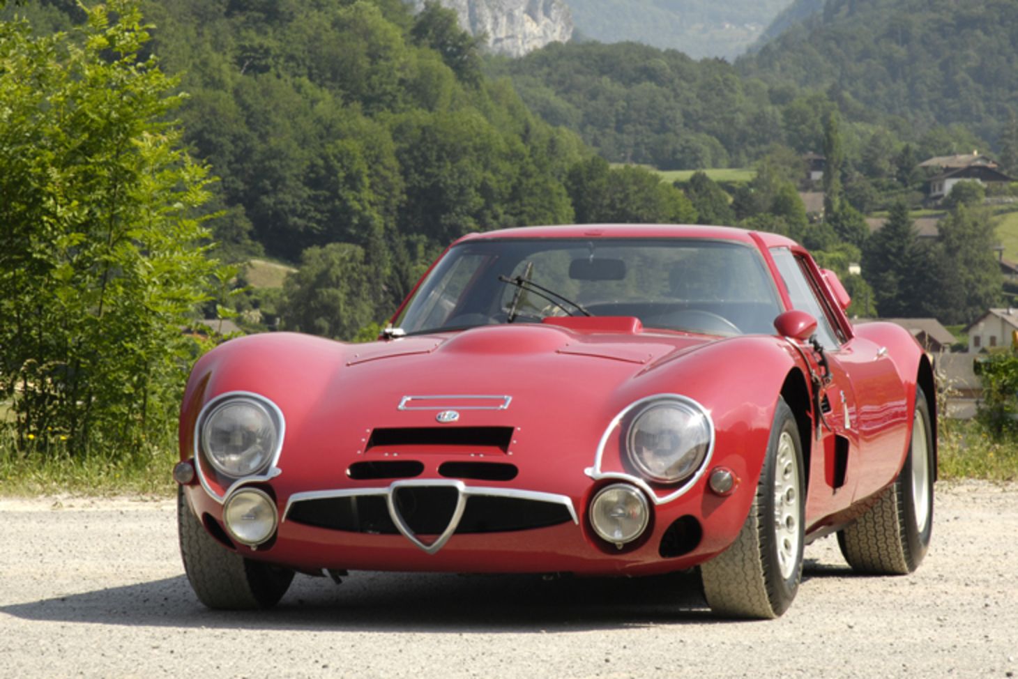 11 Iconic Car Designs That Stand The Test Of Time
