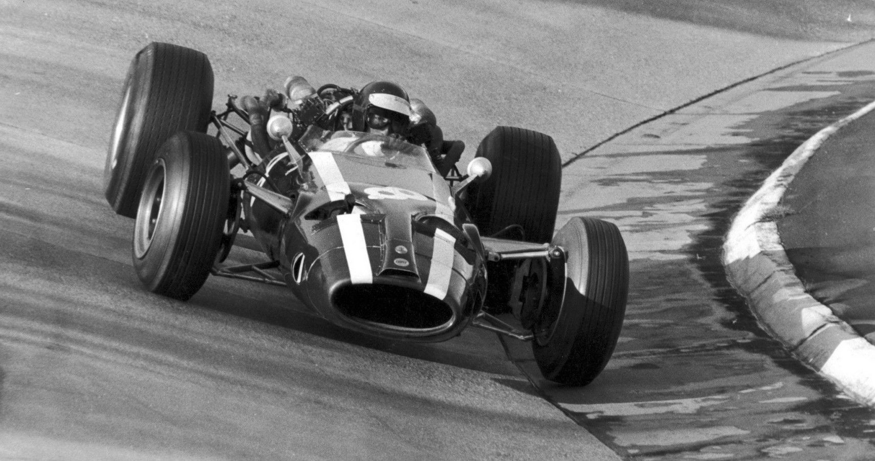 Here’s How John Cooper Became A Legend Modifying Mini Cars